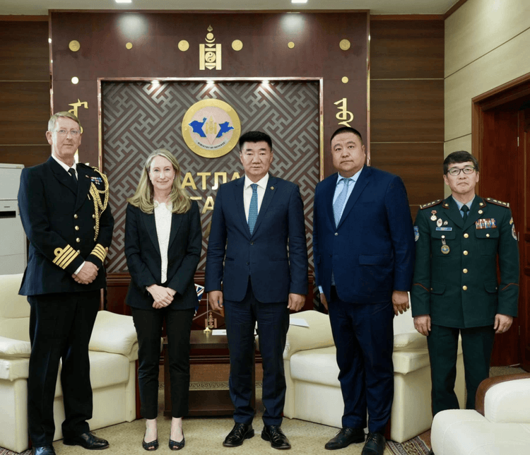 ИБУИНХУ аас Монгол Улсад суугаа онц бөгөөд бүрэн эрхт элчин сайд Фиона Блайттай санал солилцлоо